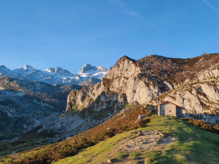 Covadonga Lakes: A Local’s Guide for a Perfect Experience | UpNorth Spain